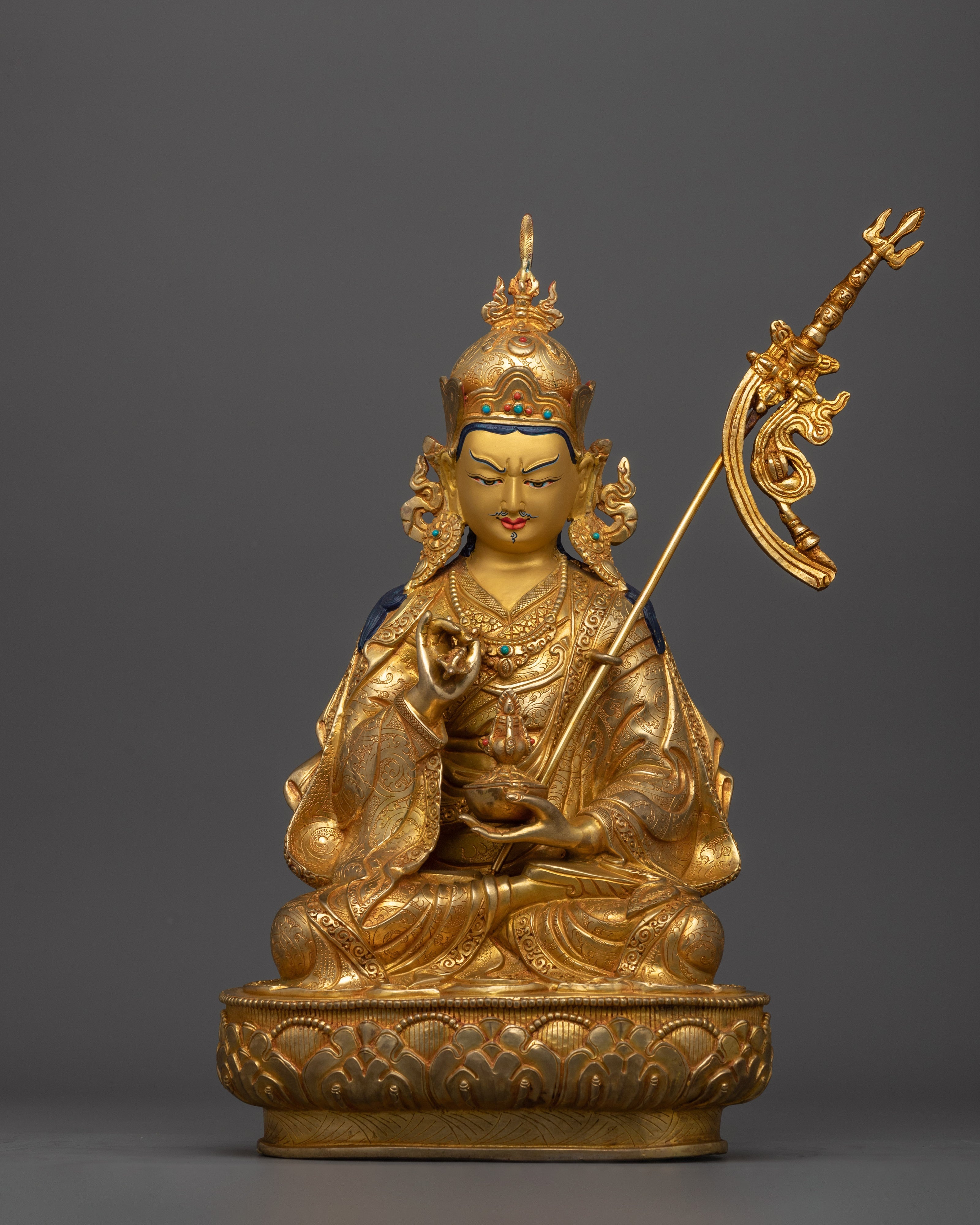 Guru Rinpoche Founder of Tibetan Buddhism Statue | Guru Padmasambhava
