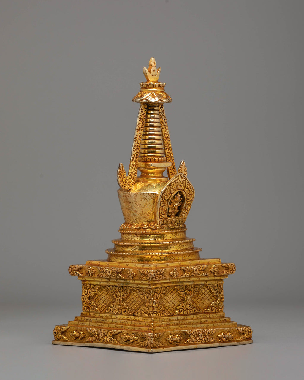 Buddhist Handcrafted Stupa for Rituals | Sacred Tibetan Stupa Art